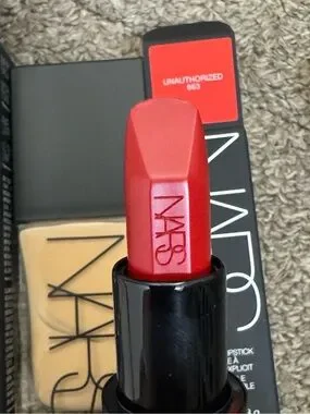 NARS | Makeup | Nars Foundation Light 375 Bruges Unauthorized Red ...